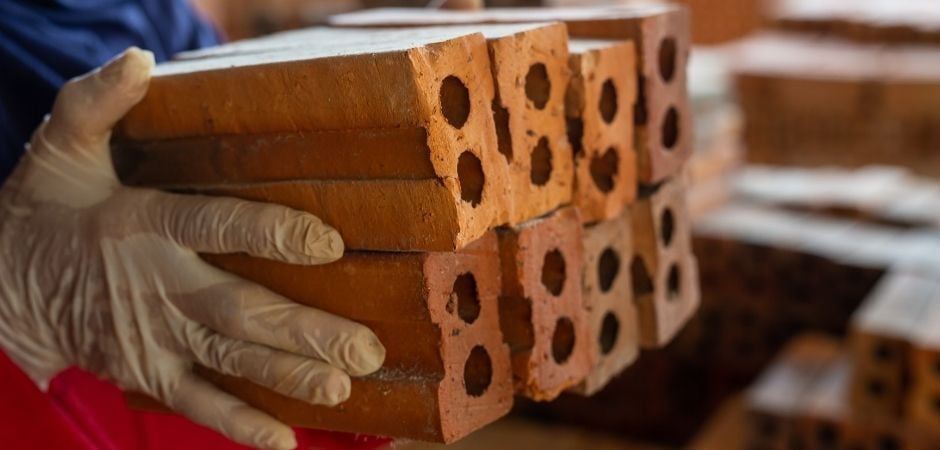 Mattoni e laterizi per costruzione e ristrutturazione